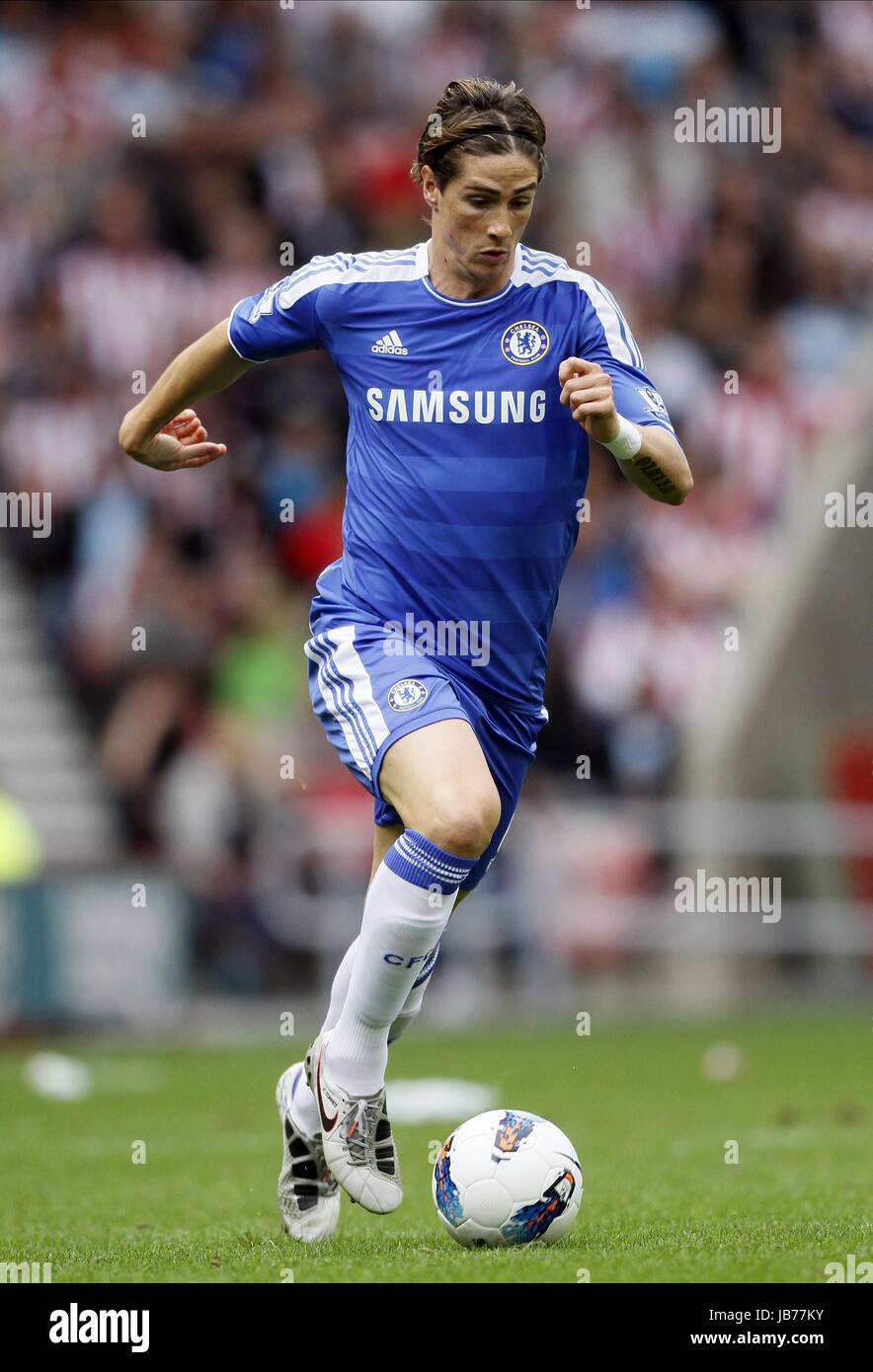 Fernando torres stadium of light hi-res stock photography and images ...