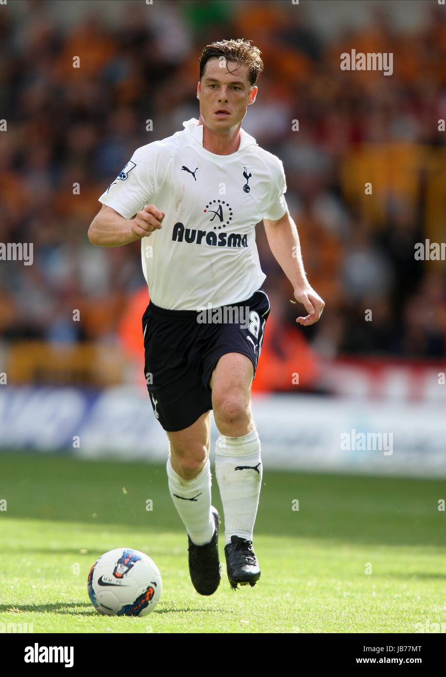 SCOTT PARKER TOTTENHAM HOTSPUR FC MOLINEUX WOLVERHAMPTON ENGLAND 10 ...