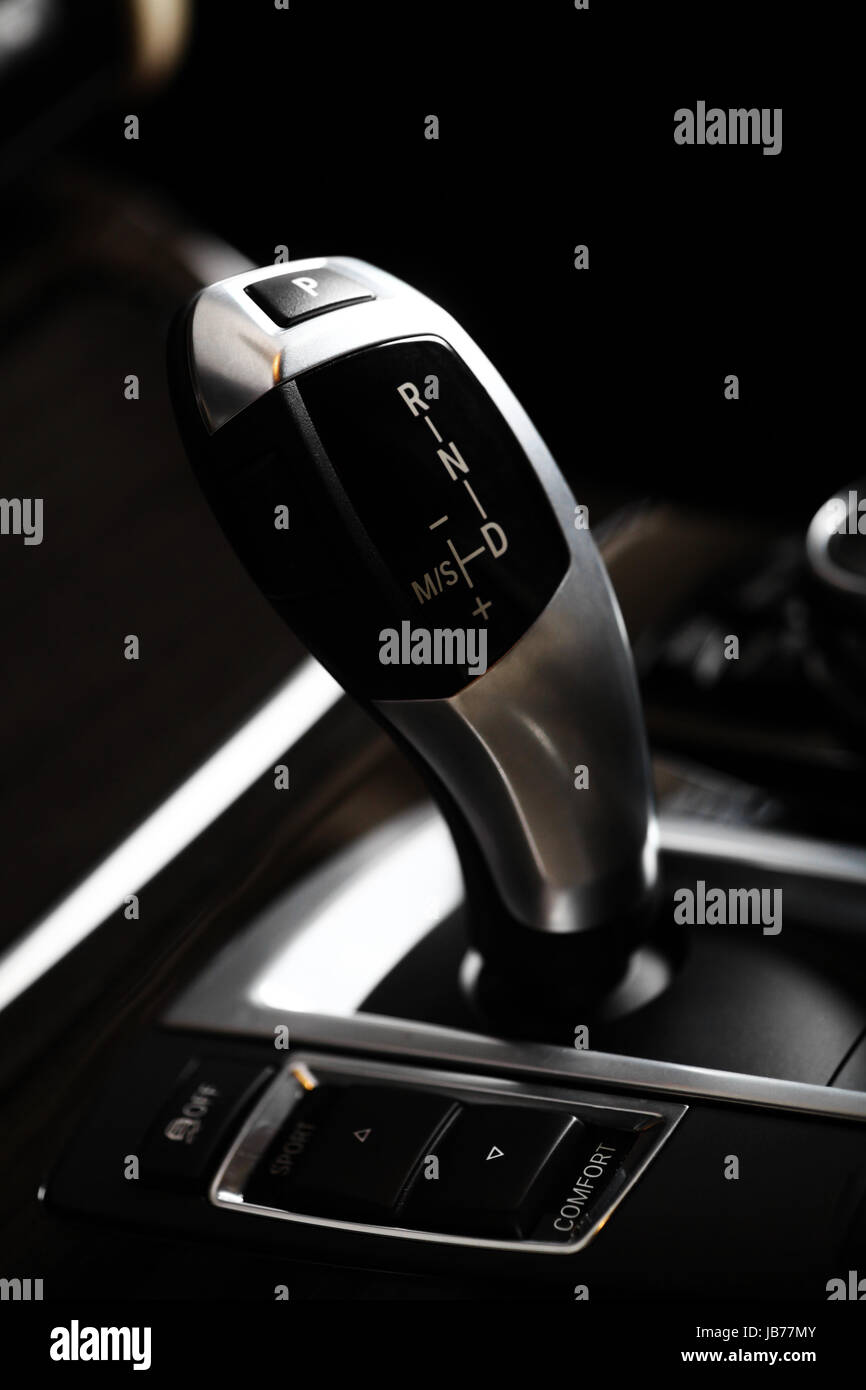 Gear numbers on shift stick hi-res stock photography and images - Alamy