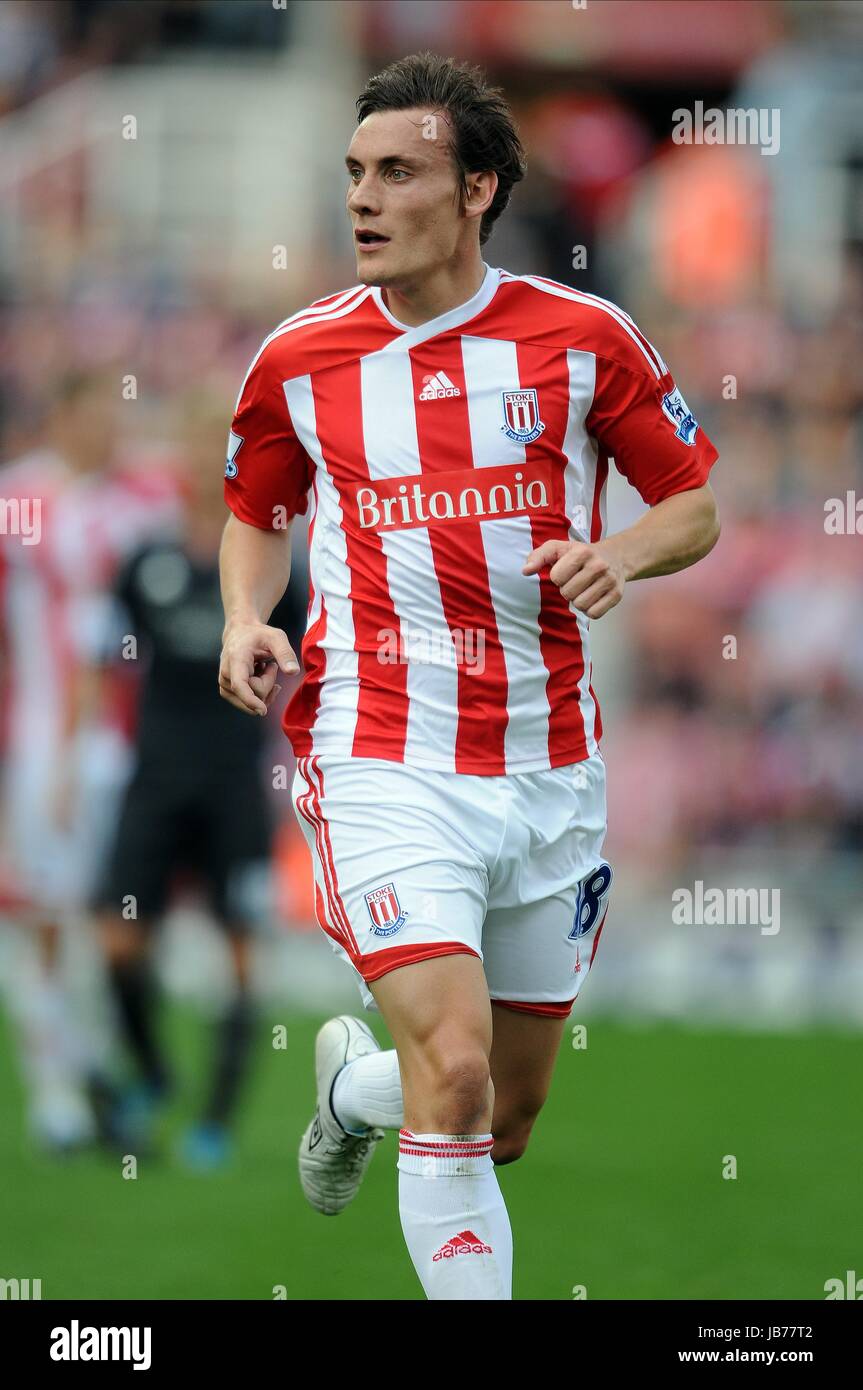 DEAN WHITEHEAD STOKE CITY FC STOKE CITY FC BRITANNIA STADIUM STOKE ...