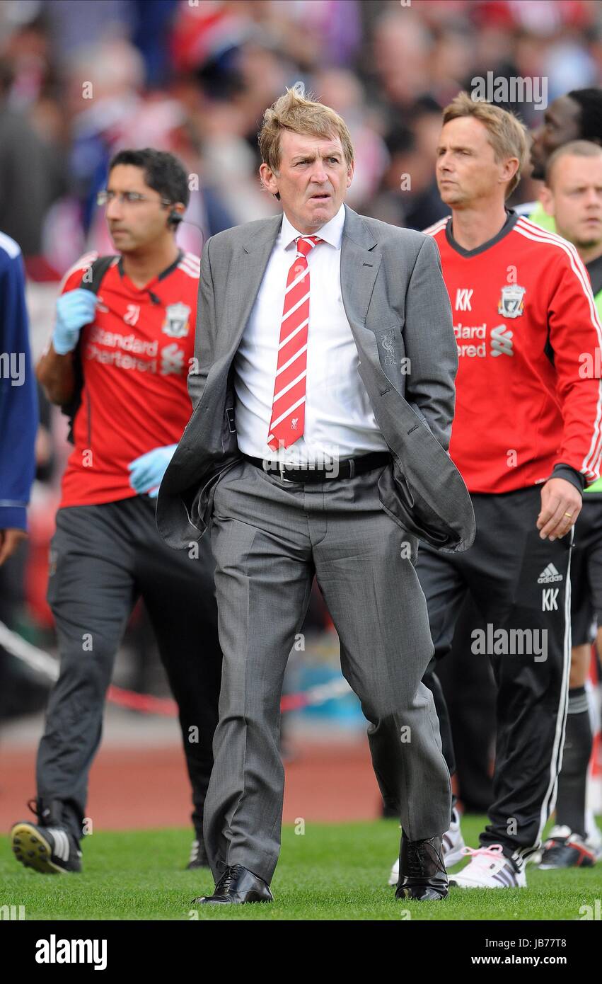 KENNY DALGLISH LIVERPOOL FC MANAGER LIVERPOOL FC MANAGER BRITANNIA ...