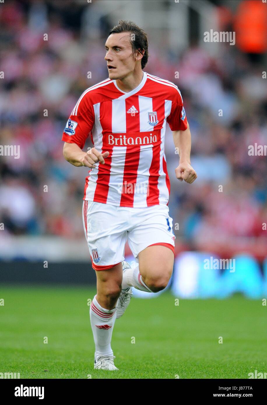 DEAN WHITEHEAD STOKE CITY FC STOKE CITY FC BRITANNIA STADIUM STOKE ...
