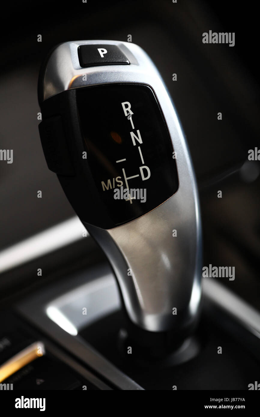 Gear numbers on shift stick hi-res stock photography and images - Alamy