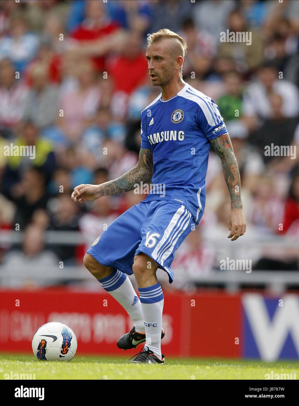 RAUL MEIRELES CHELSEA FC CHELSEA FC STADIUM OF LIGHT SUNDERLAND ENGLAND ...