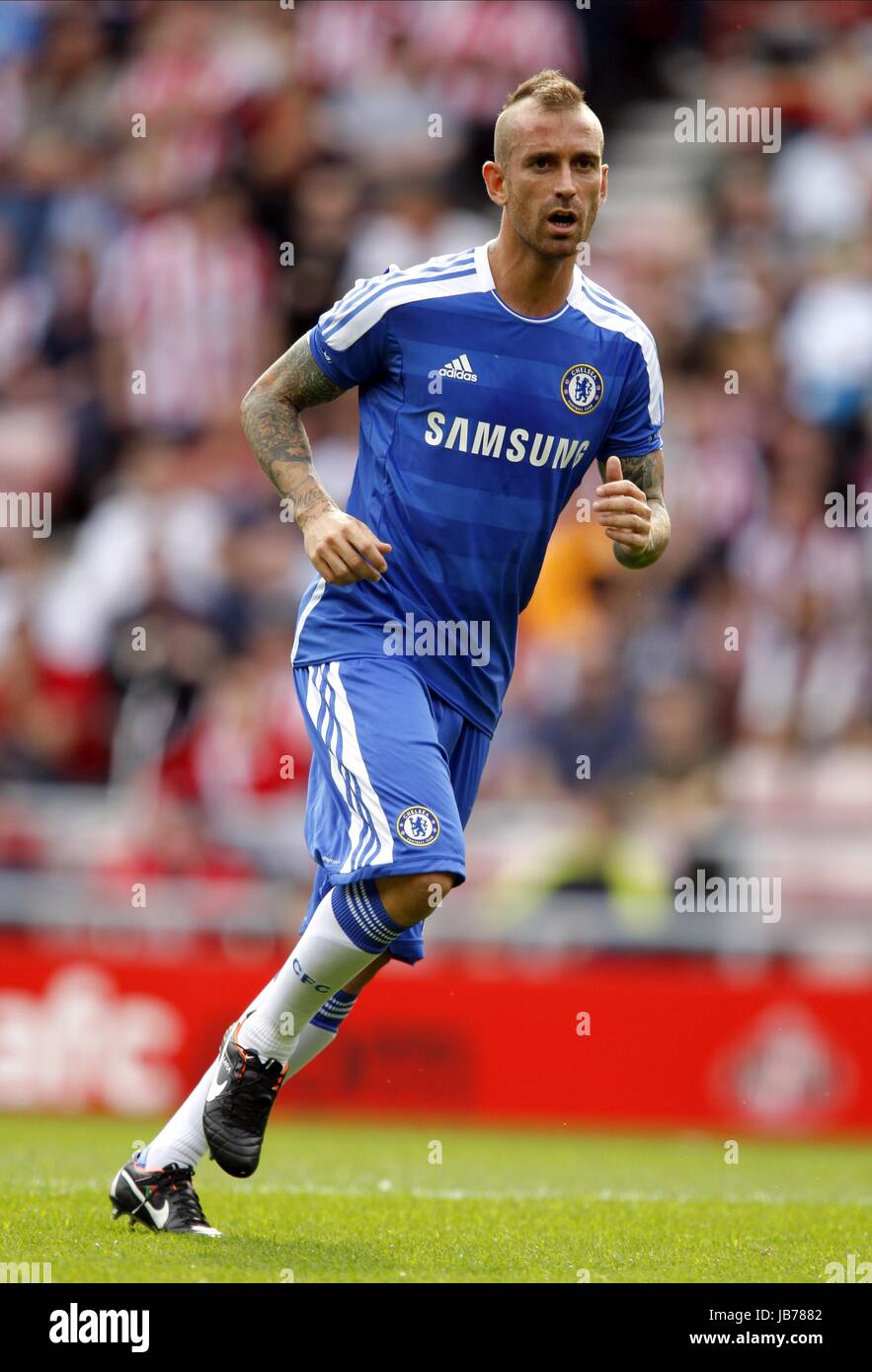 RAUL MEIRELES CHELSEA FC CHELSEA FC STADIUM OF LIGHT SUNDERLAND ENGLAND ...