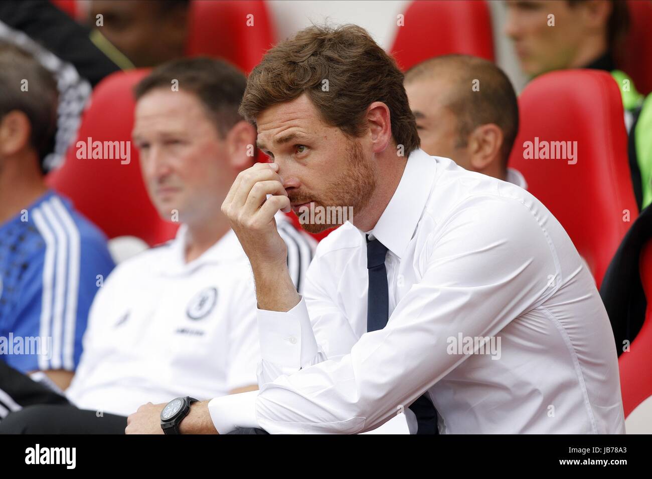 ANDRE VILLAS BOAS CHELSEA FC MANAGER CHELSEA FC MANAGER STADIUM OF ...