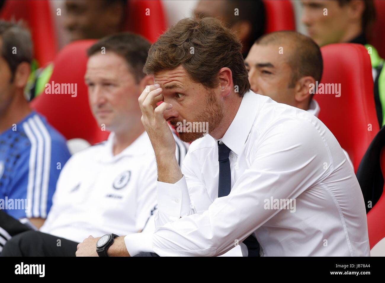ANDRE VILLAS BOAS CHELSEA FC MANAGER CHELSEA FC MANAGER STADIUM OF ...