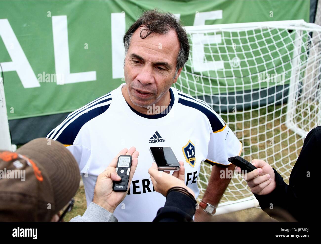 BRUCE ARENA LA GALAXY HEAD COACH CARSON LOS ANGELES CALIFORNIA USA 16 ...