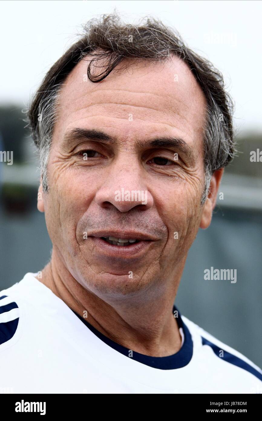 BRUCE ARENA LA GALAXY HEAD COACH CARSON LOS ANGELES CALIFORNIA USA 16 ...