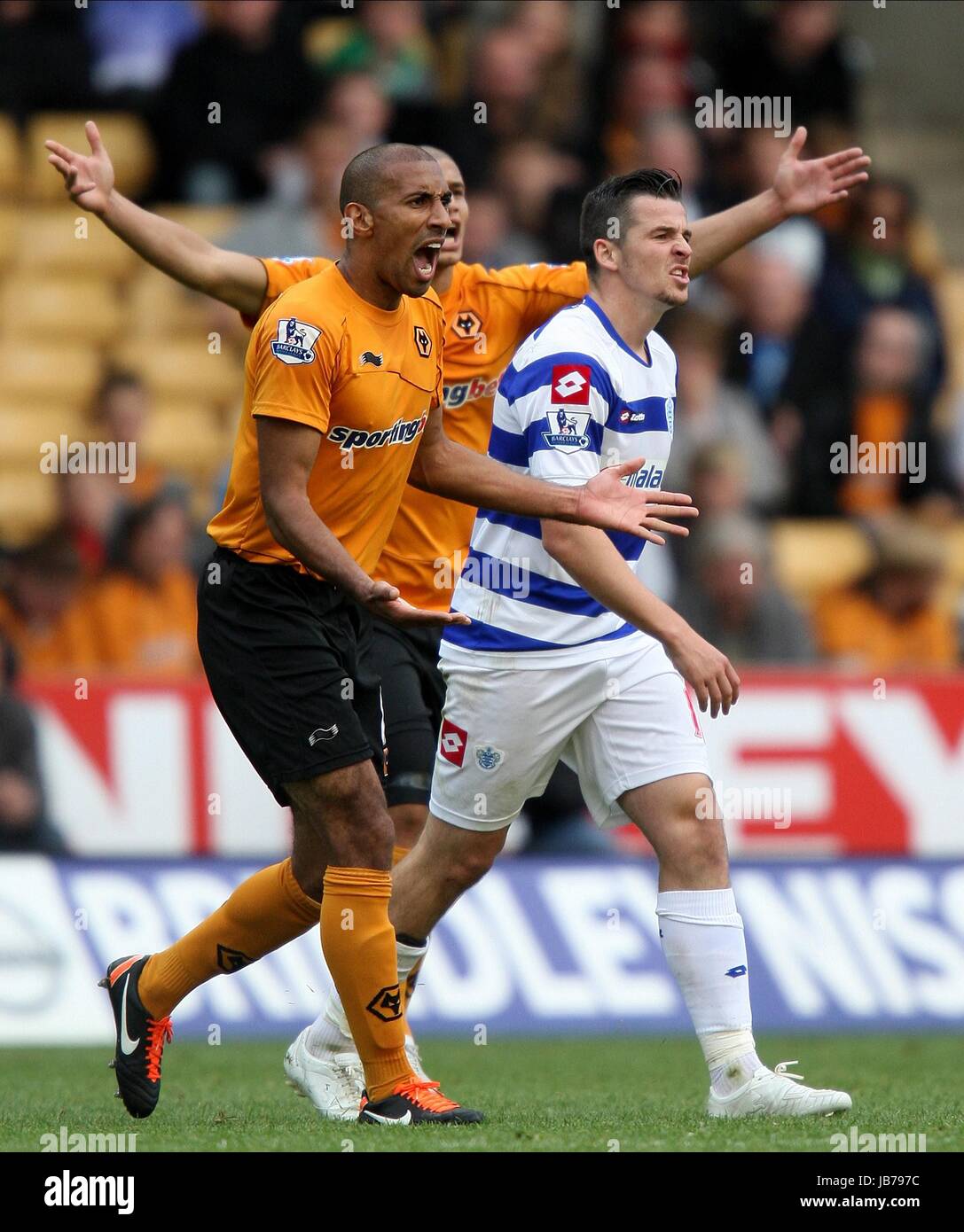 Football wolves qpr hi-res stock photography and images - Alamy