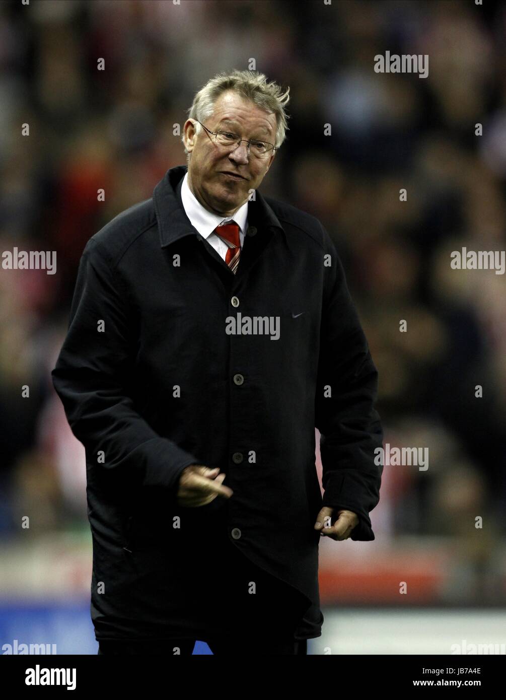 SIR ALEX FERGUSON MANCHESTER UNITED FC MANAGER MANCHESTER UNITED FC ...
