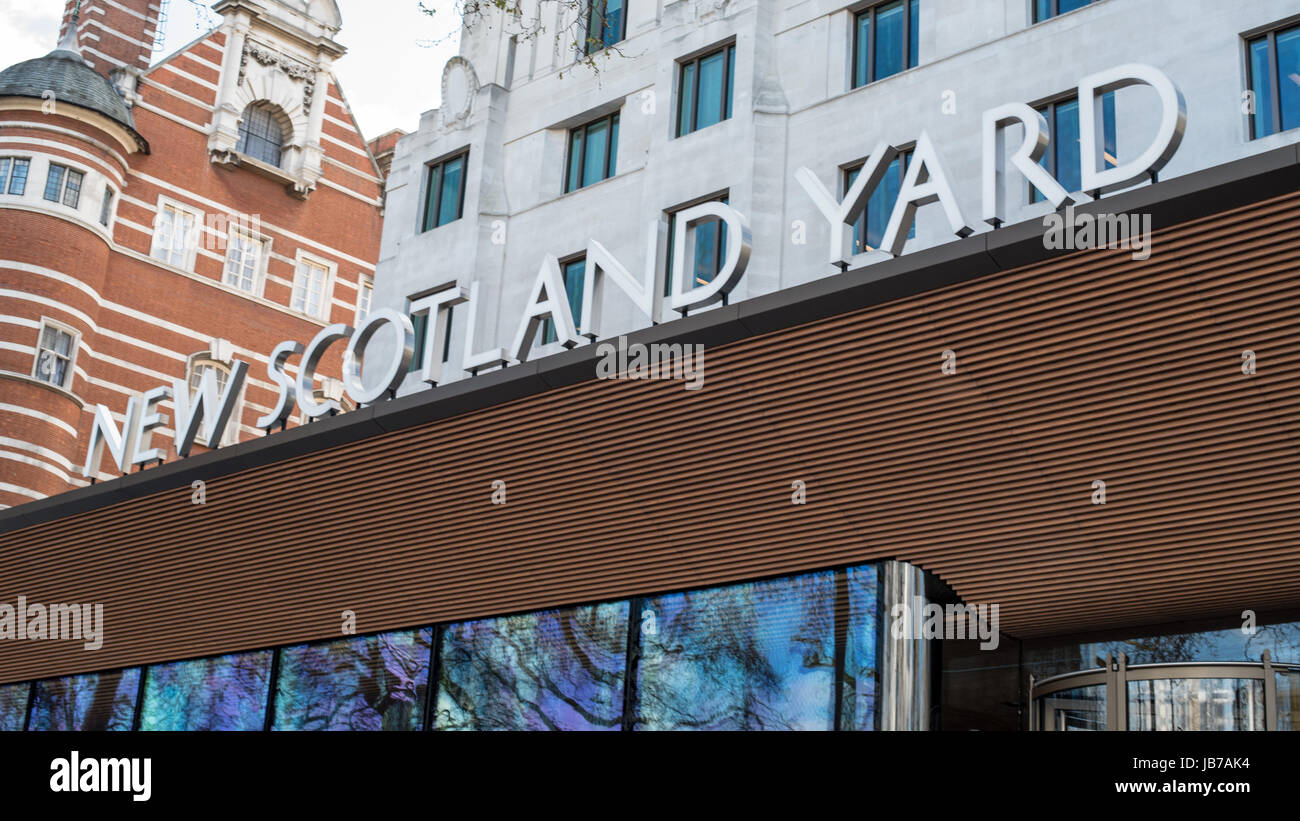 New Scotland Yard is the Headquarters of the London Metropolitan Police ...