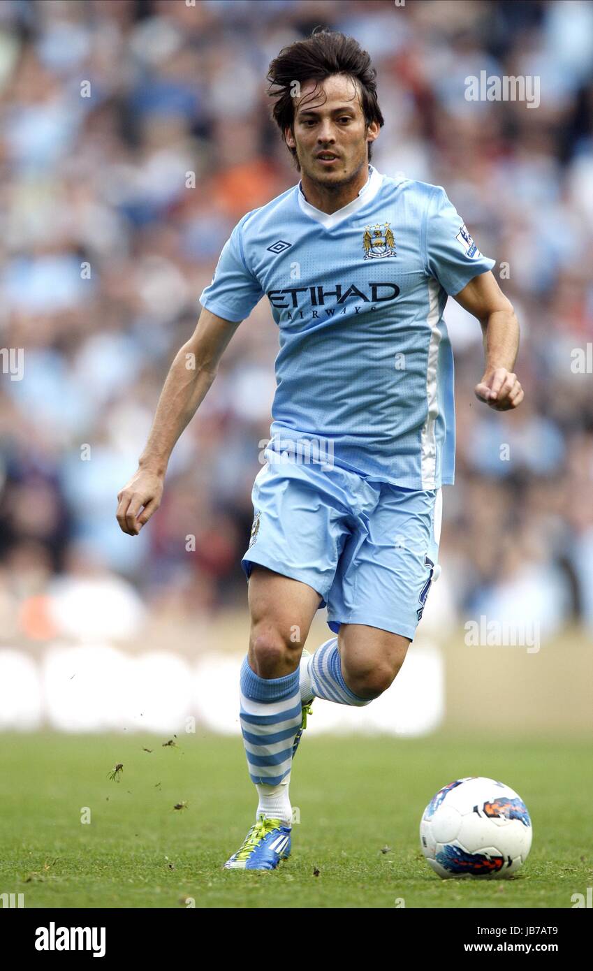 DAVID SILVA MANCHESTER CITY FC ETHIAD STADIUM MANCHESTER ENGLAND 15 ...