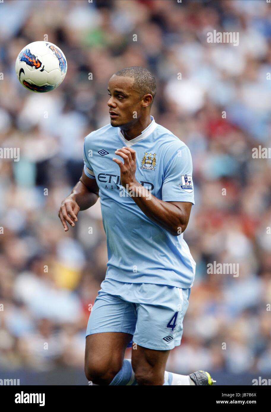 VINCENT KOMPANY MANCHESTER CITY FC MANCHESTER CITY FC ETHIAD STADIUM ...