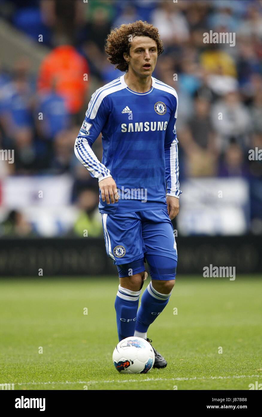 DAVID LUIZ CHELSEA FC CHELSEA FC REEBOK STADIUM BOLTON ENGLAND 02 ...