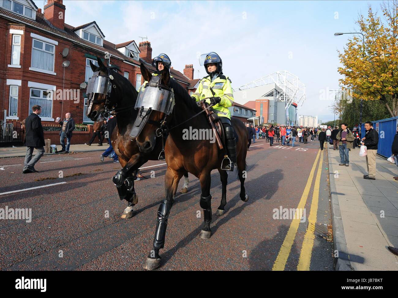 POLICE OUTSIDE OLD TRAFFORD MANCHESTER UTD V MANCHESTER CI OLD TRAFFORD ...