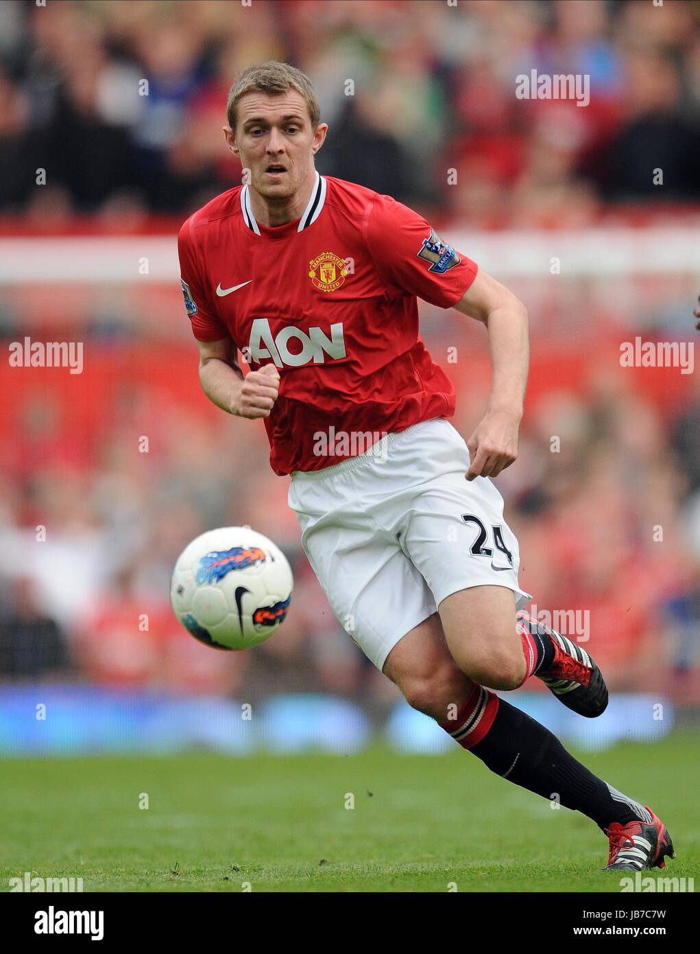DARREN FLETCHER MANCHESTER UNITED FC MANCHESTER UNITED FC OLD TRAFFORD ...