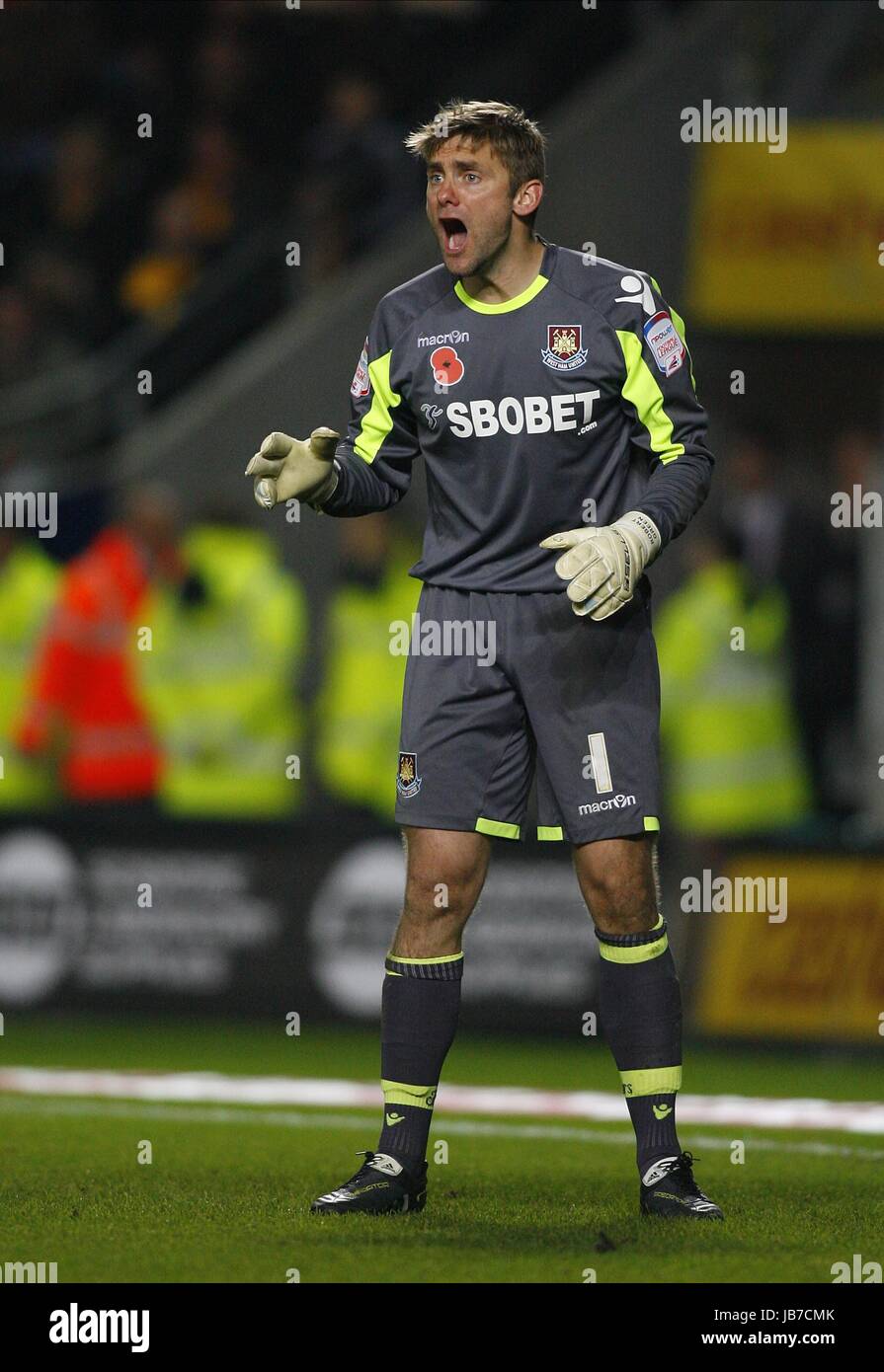 ROBERT GREEN WEST HAM UNITED FC WEST HAM UNITED FC KC STADIUM HULL ...