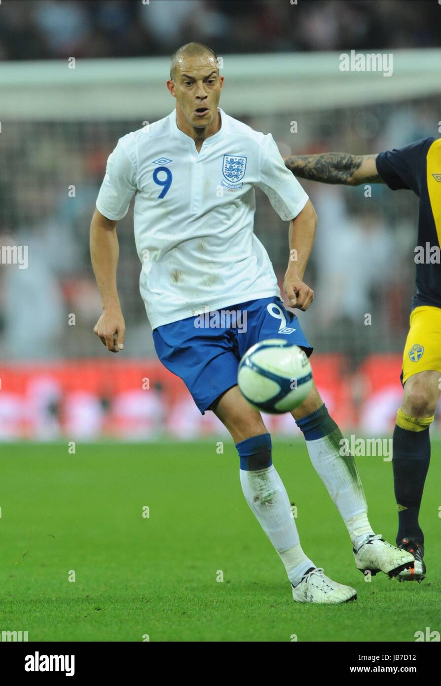 ROBERT ZAMORA ENGLAND WEMBLEY STADIUM LONDON ENGLAND 15 November 2011 ...