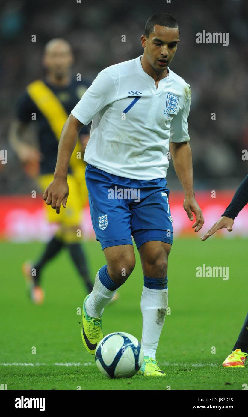 THEO WALCOTT ENGLAND WEMBLEY STADIUM LONDON ENGLAND 15 November 2011 ...