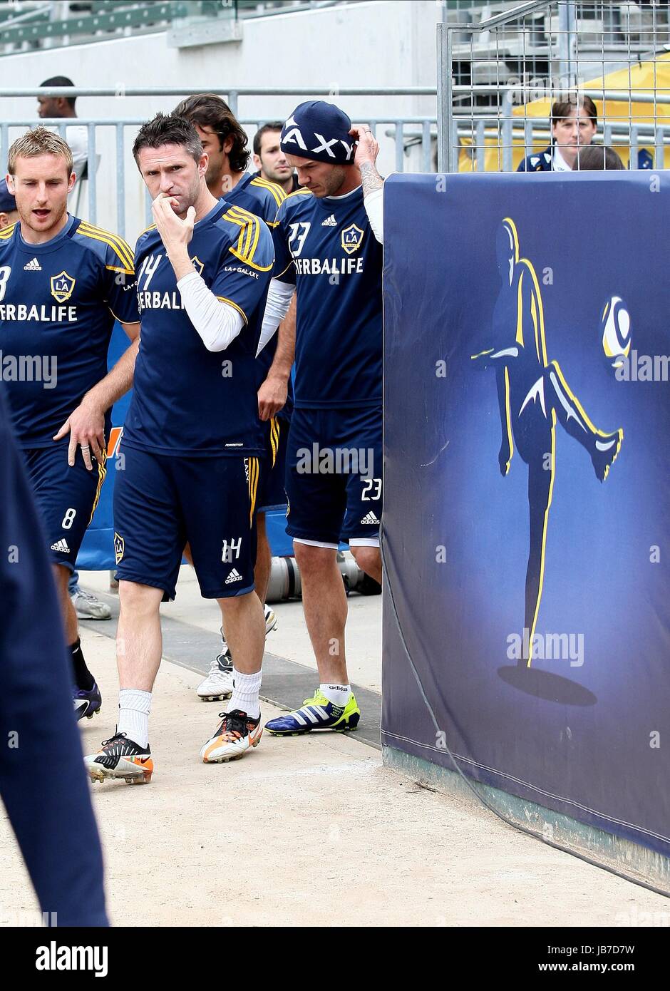 ROBBIE KEANE & DAVID BECKHAM LA GALAXY CARSON LOS ANGELES CALIFORNIA ...