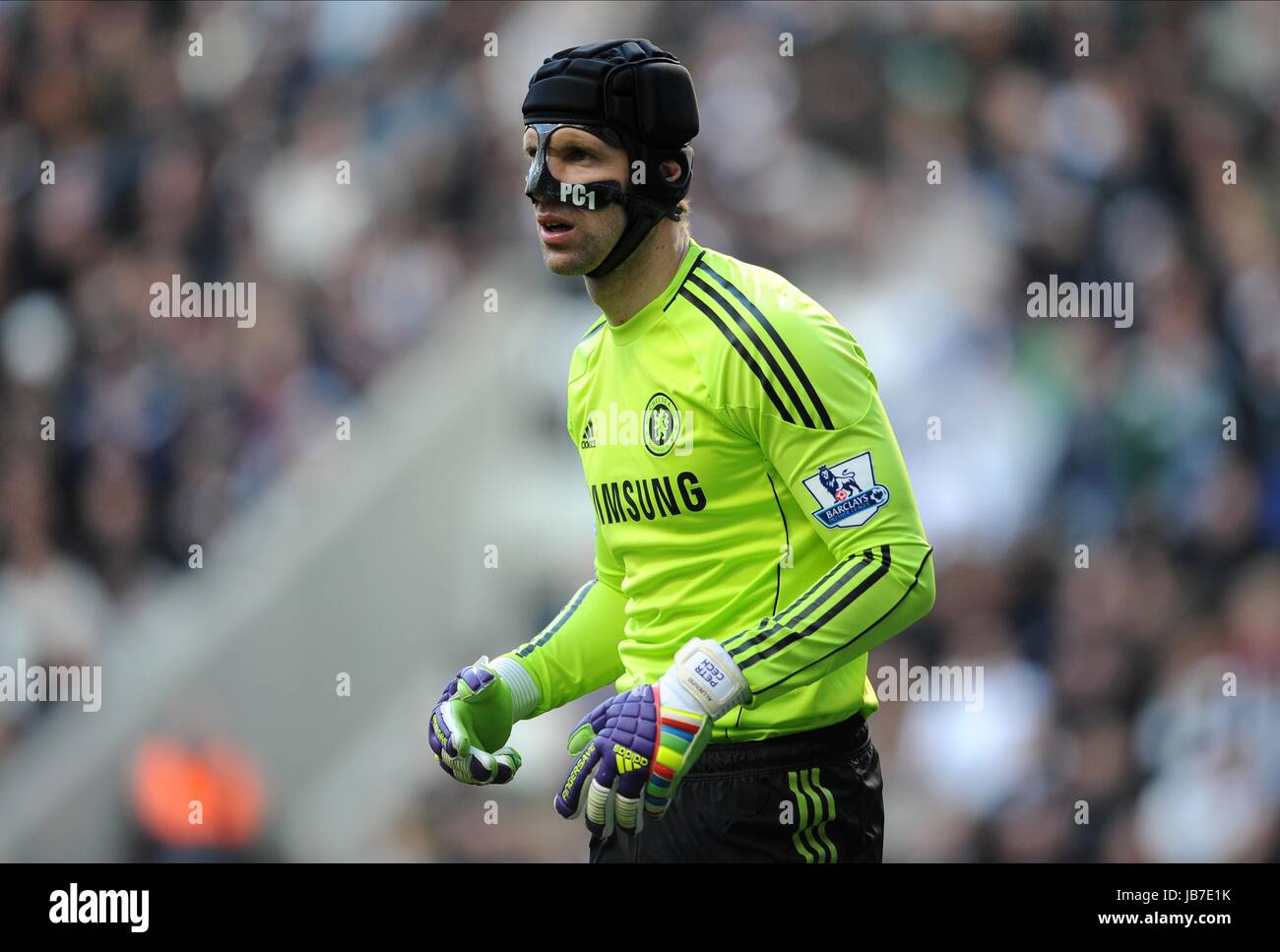 PETR CECH CHELSEA FC CHELSEA FC ST JAMES PARK NEWCASTLE ENGLAND 03 ...