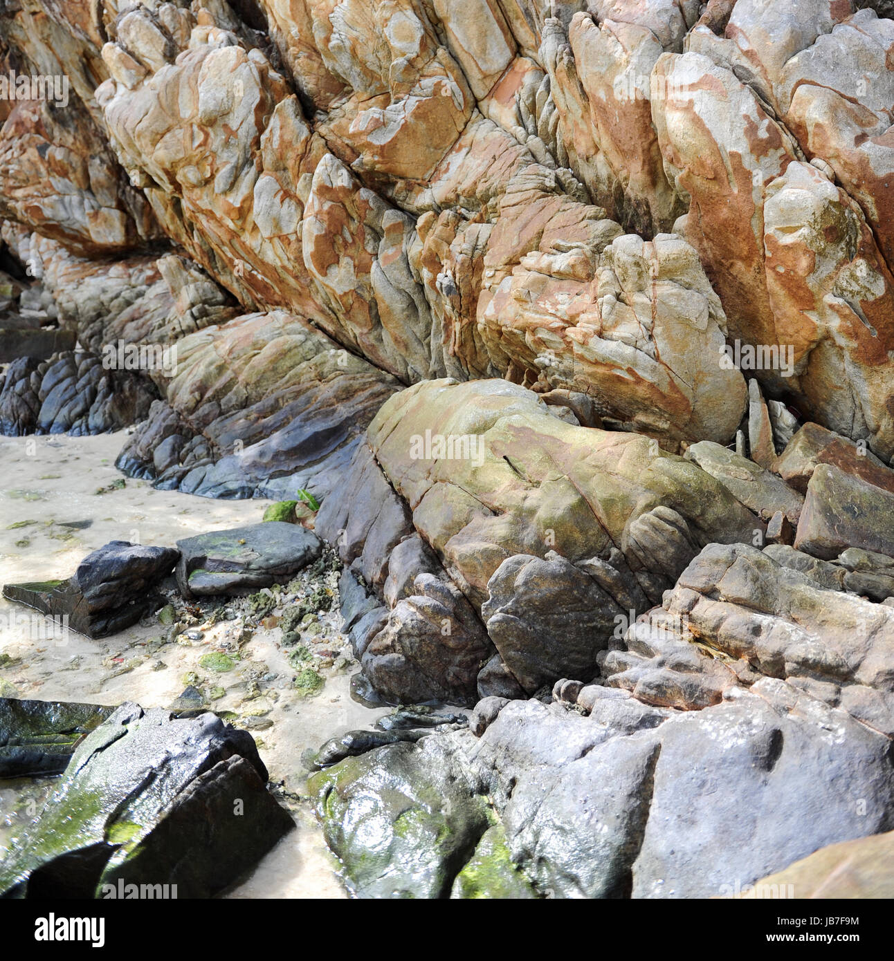 Huge rock formation on beach hi-res stock photography and images - Alamy