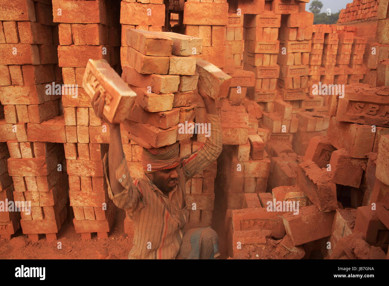 A laborer works at brickfield at Khulna, Bangladesh Stock Photo - Alamy