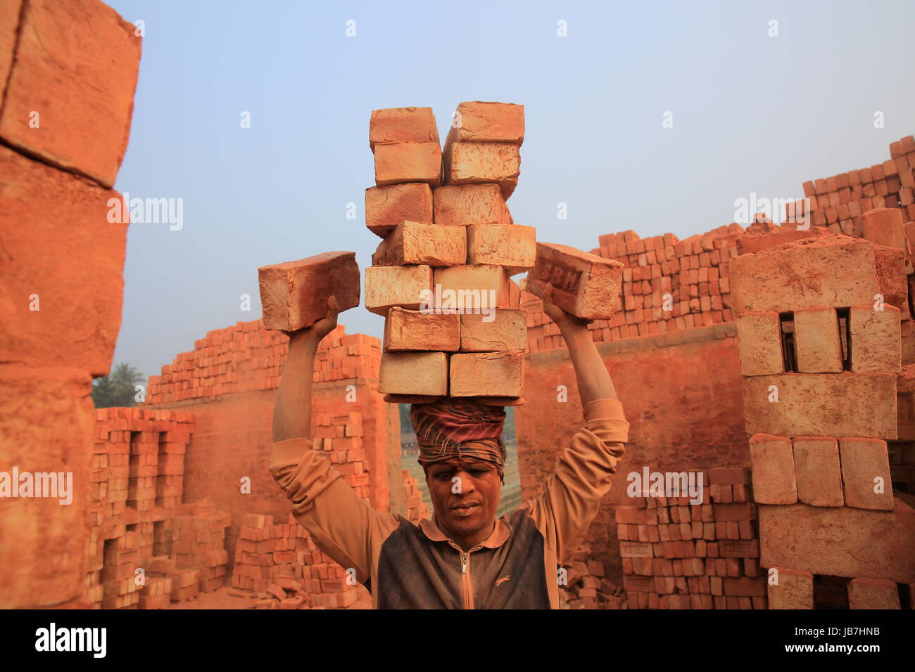 A laborer works at brickfield at Khulna, Bangladesh Stock Photo - Alamy