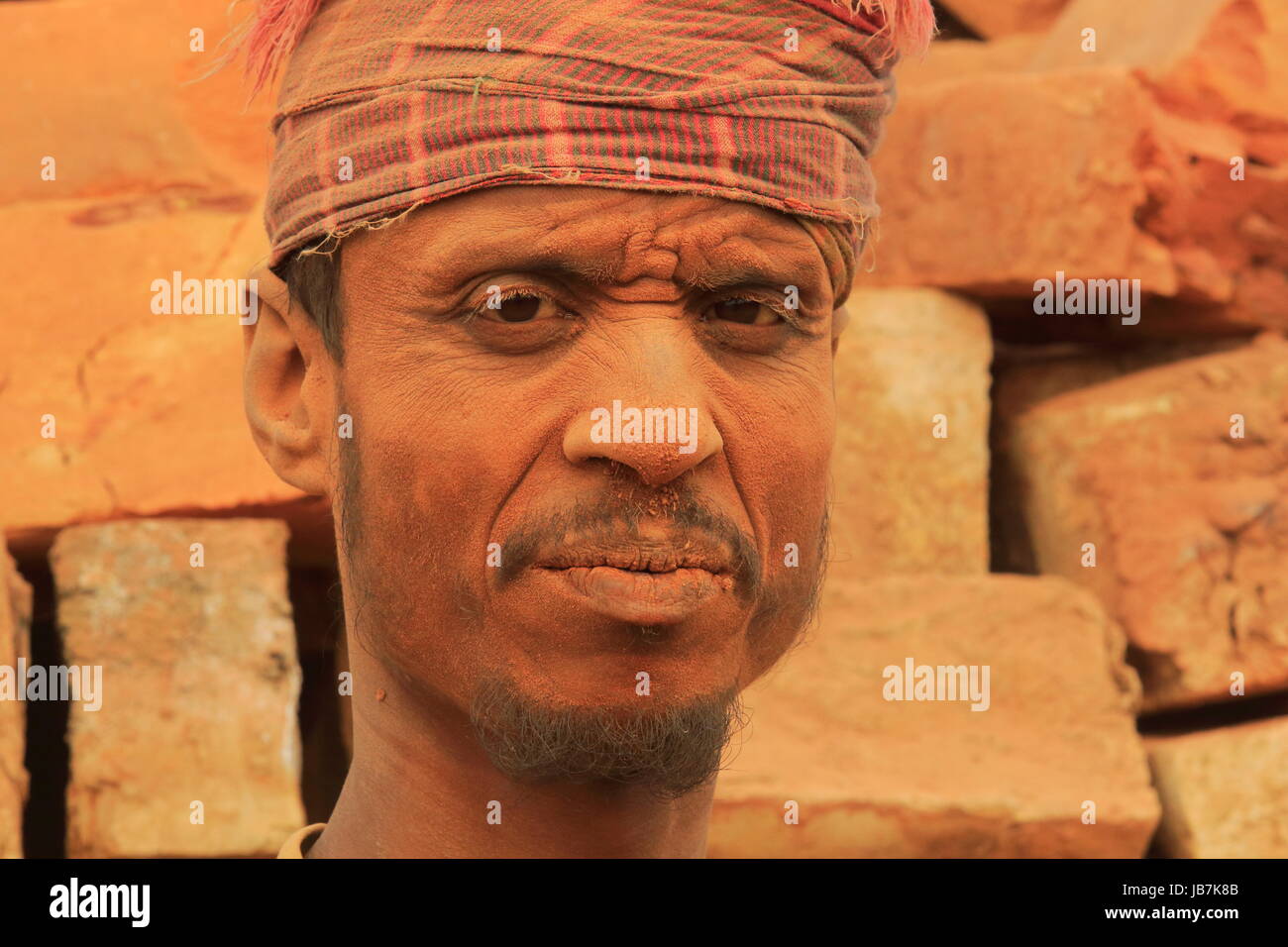 Dust covered face hi-res stock photography and images - Alamy