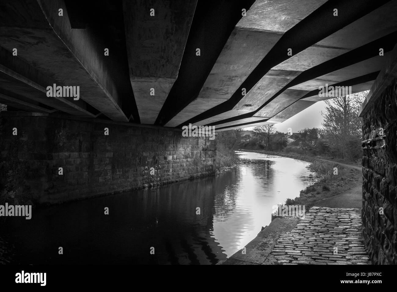 Edinburgh glasgow canal hi-res stock photography and images - Alamy