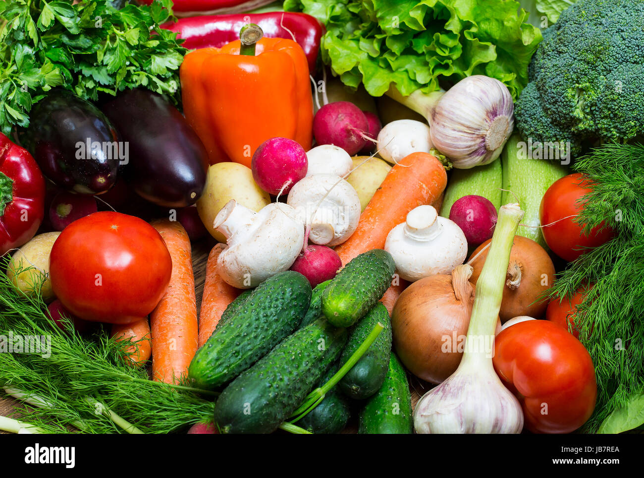 Background of fresh vegetables and greens closeup Stock Photo - Alamy