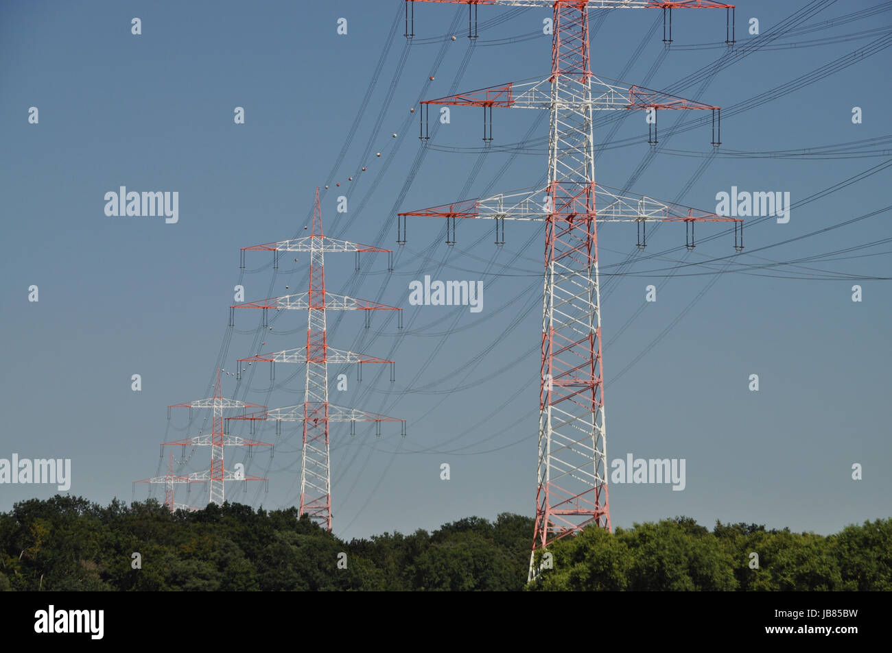 Hochspannungsleitung, überlandleitung, stromleitung, strom, strommast ...