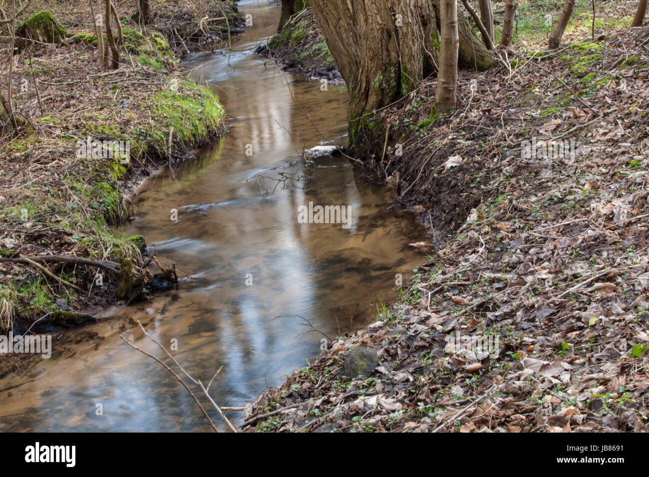 Bright light little waterfall hi-res stock photography and images - Alamy
