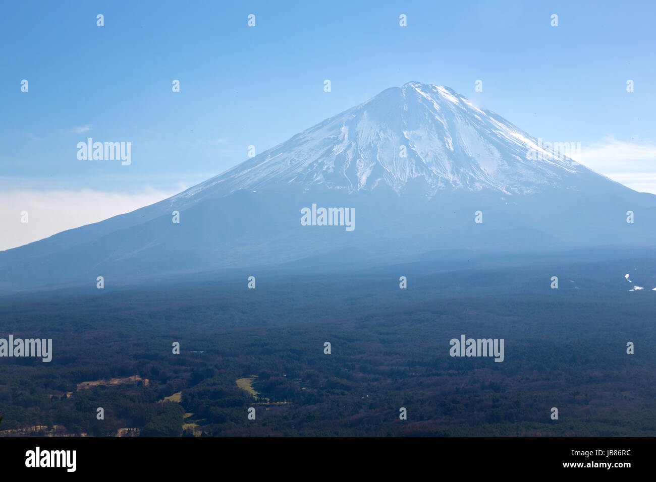 Fuji fujisan from yamanaka lake at Yamanashi Japan Stock Photo - Alamy