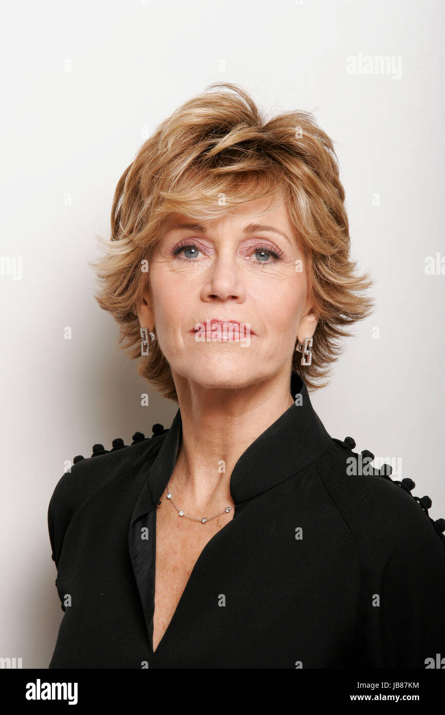 Exclusive portrait session with actress Jane Fonda in Beverly Hills on ...