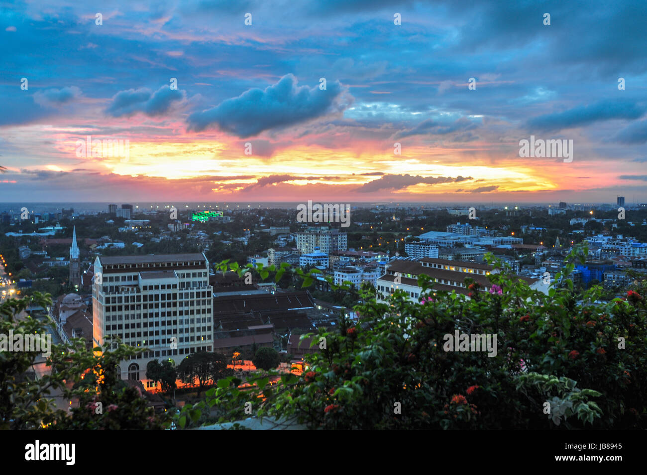 Shwedagon Pagoda Temple shining in the beautiful sunset in Yangon ...