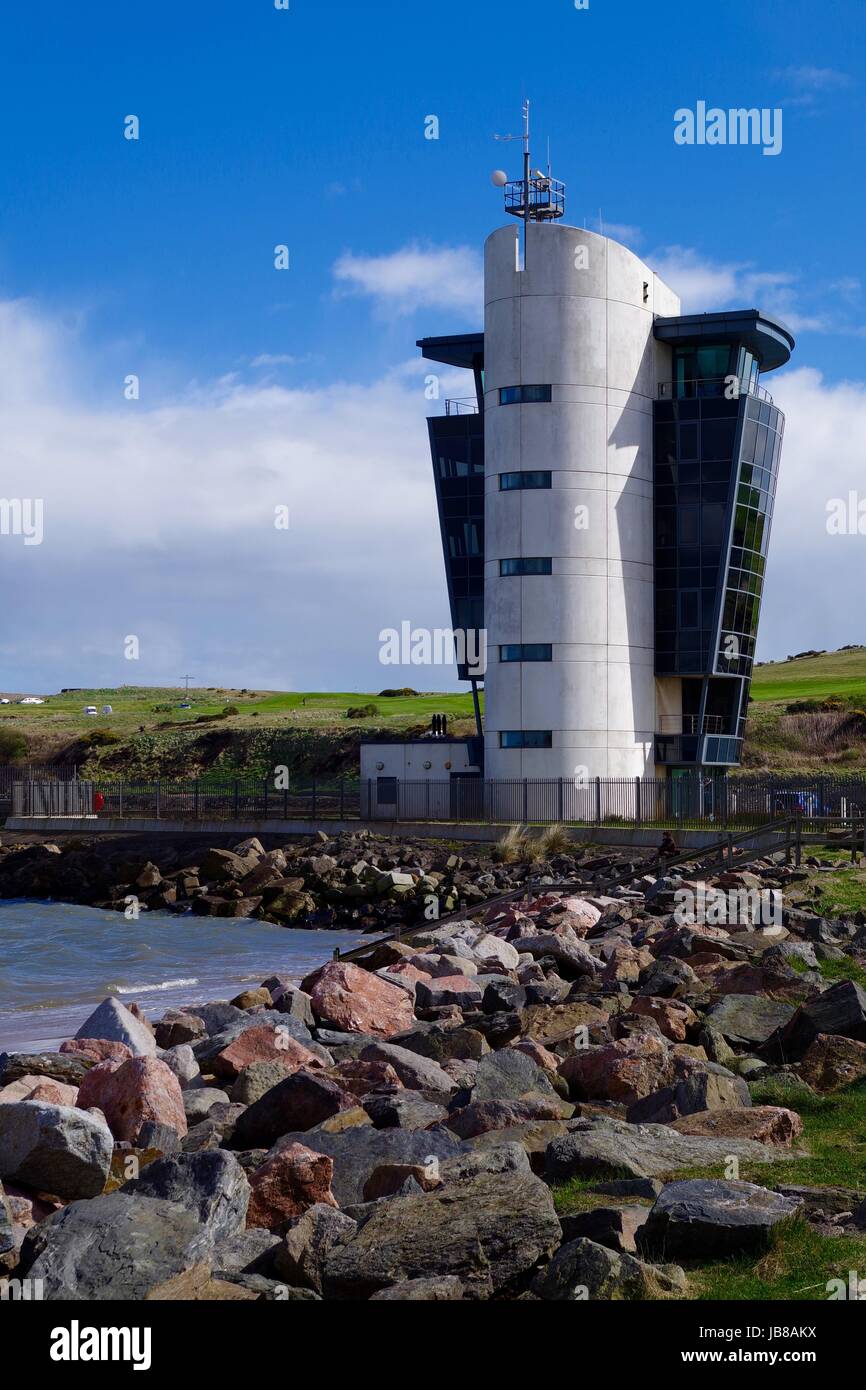 Aberdeen harbour control tower hi-res stock photography and images - Alamy