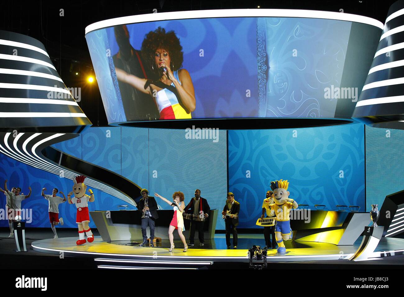 OCEANA COUNTRY MASCOTS UEFA EURO 2012 FINAL DRAW UEFA EURO 2012 FINAL ...