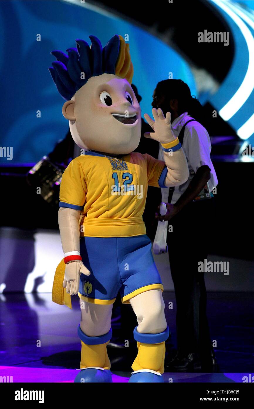 Mascots football hi-res stock photography and images - Alamy