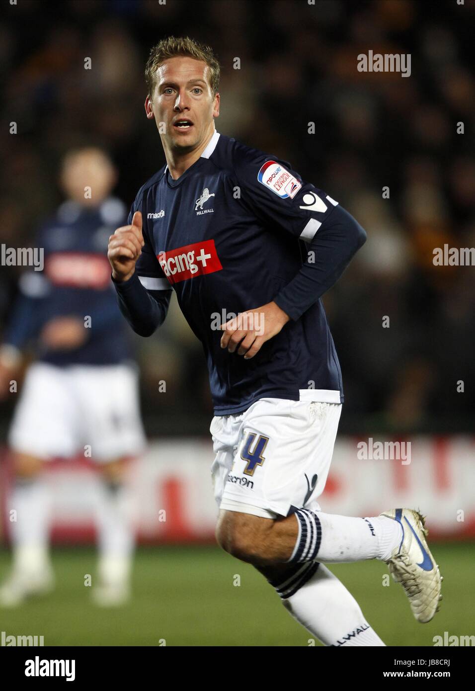BRIAN HOWARD MILLWALL FC MILLWALL FC KC STADIUM HULL ENGLAND 17 ...