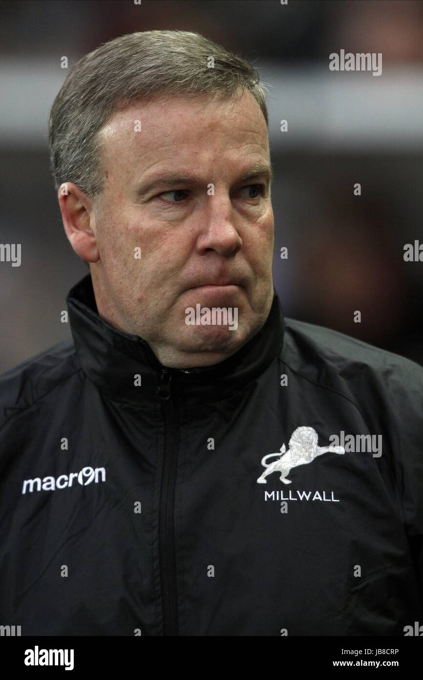 Manager millwall hi-res stock photography and images - Alamy