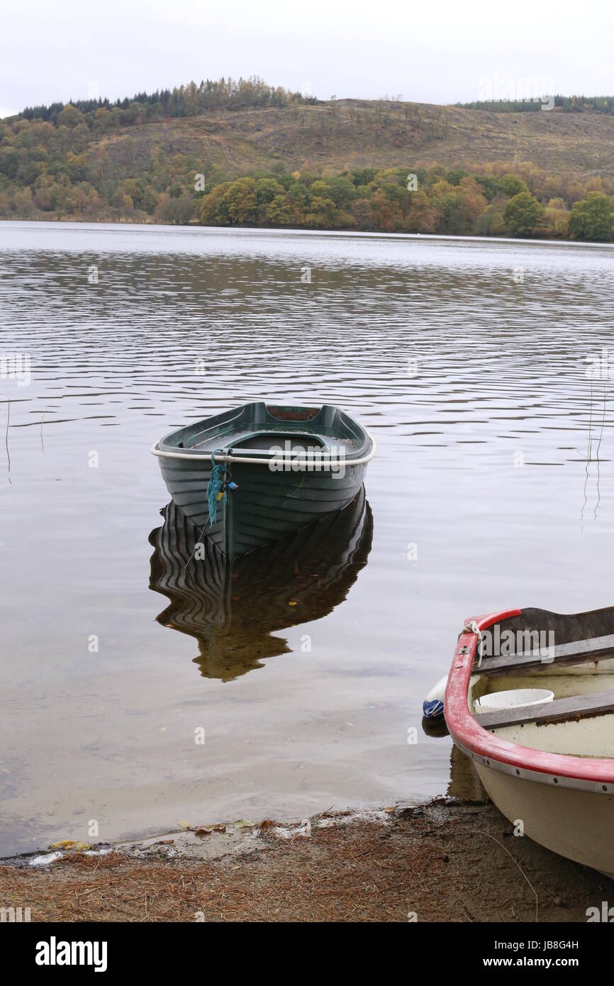 Empty rowing boat hi-res stock photography and images - Alamy