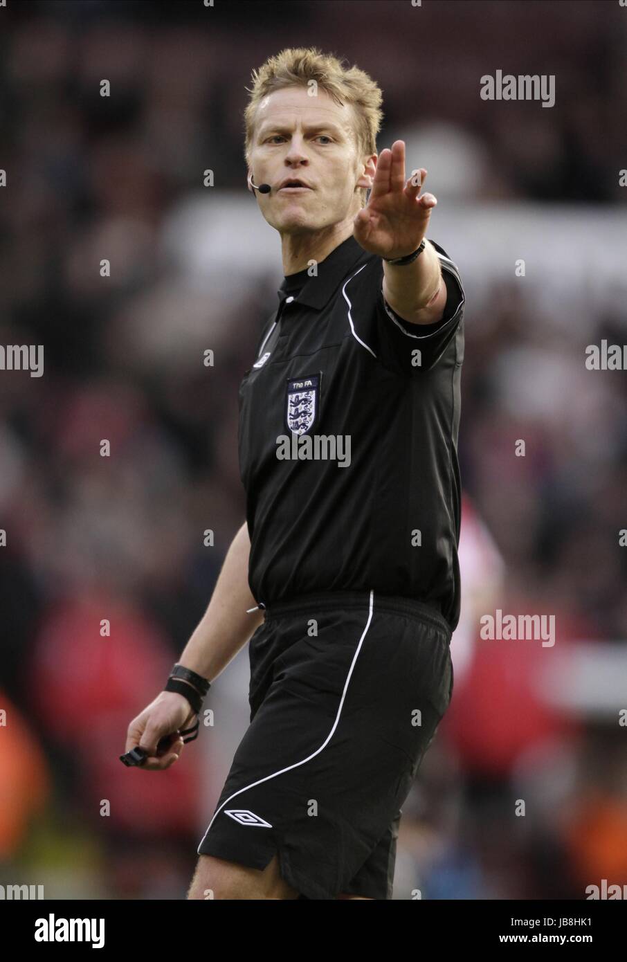 MIKE JONES PREMIERSHIP REFEREE PREMIERSHIP REFEREE BRAMALL LANE ...