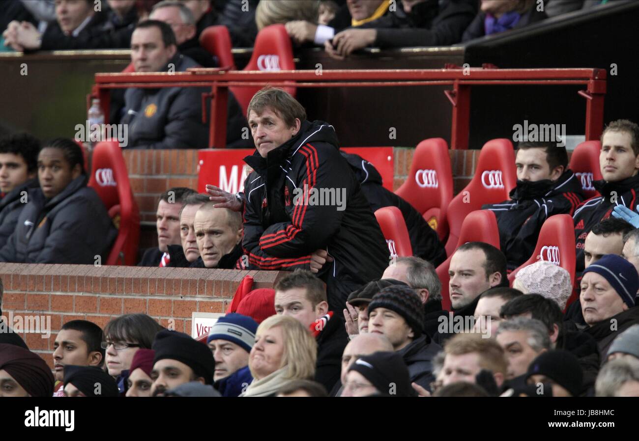 KENNY DALGLISH LIVERPOOL FC MANAGER LIVERPOOL FC MANAGER OLD TRAFFORD ...