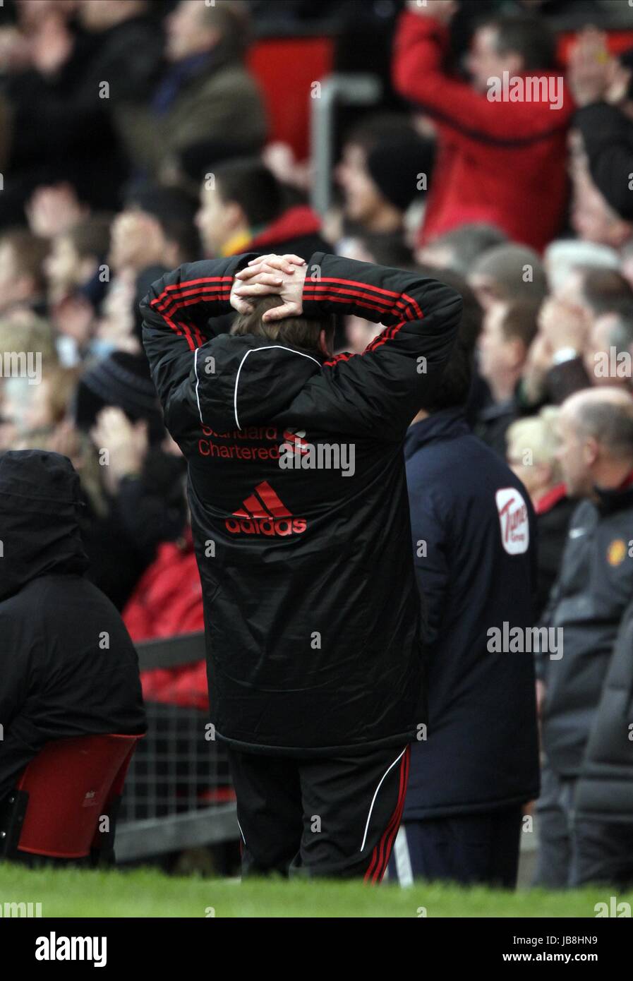 KENNY DALGLISH LIVERPOOL FC MANAGER LIVERPOOL FC MANAGER OLD TRAFFORD ...