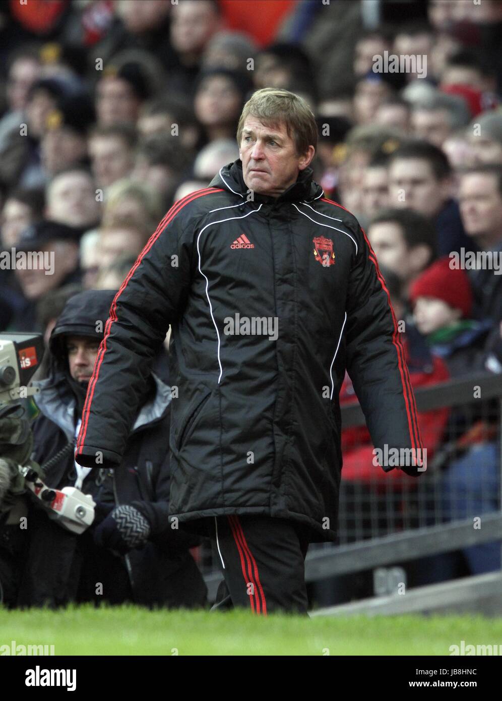 KENNY DALGLISH LIVERPOOL FC MANAGER LIVERPOOL FC MANAGER OLD TRAFFORD ...