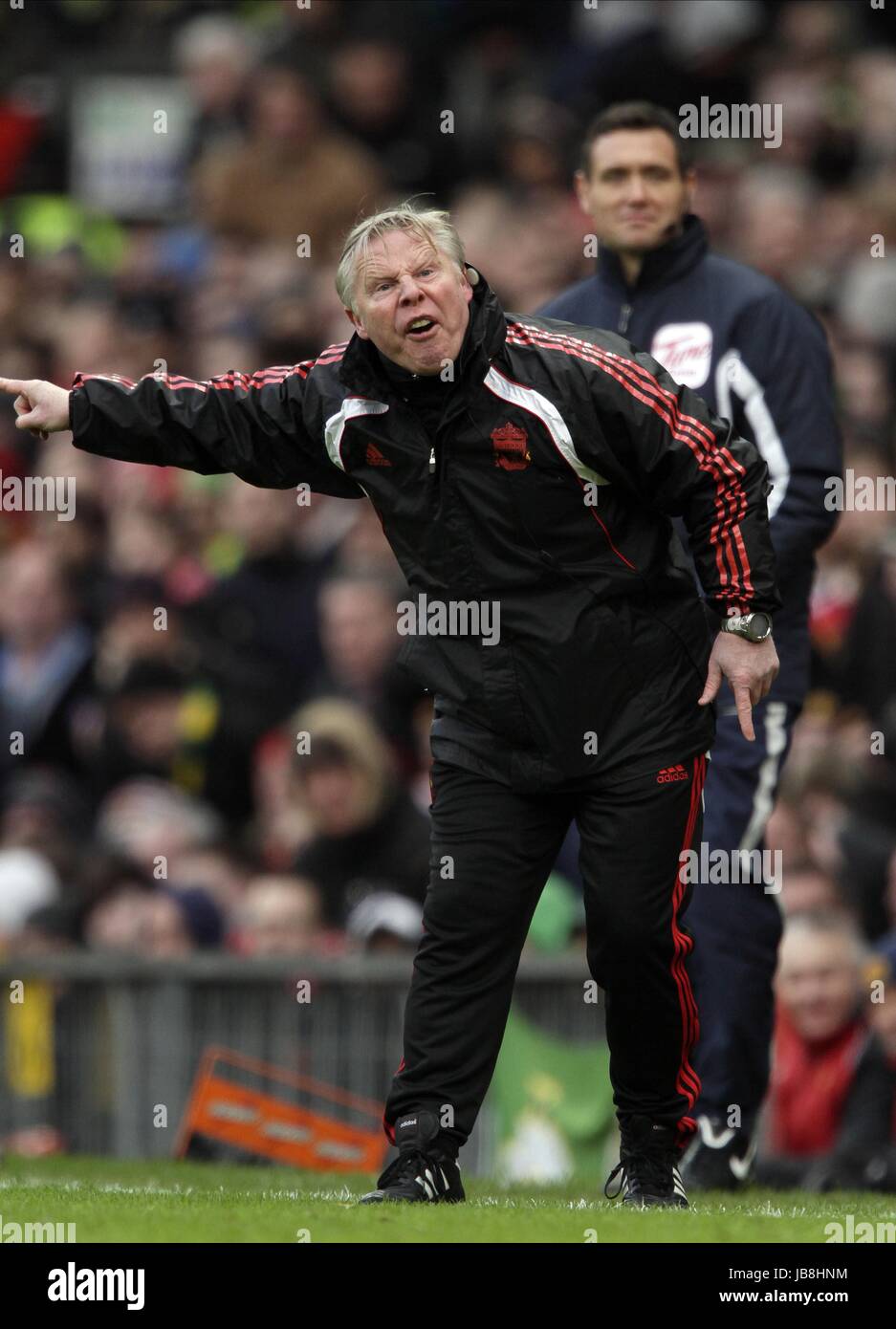 SAMMY LEE LIVERPOOL FC COACH LIVERPOOL FC COACH OLD TRAFFORD MANCHESTER ...