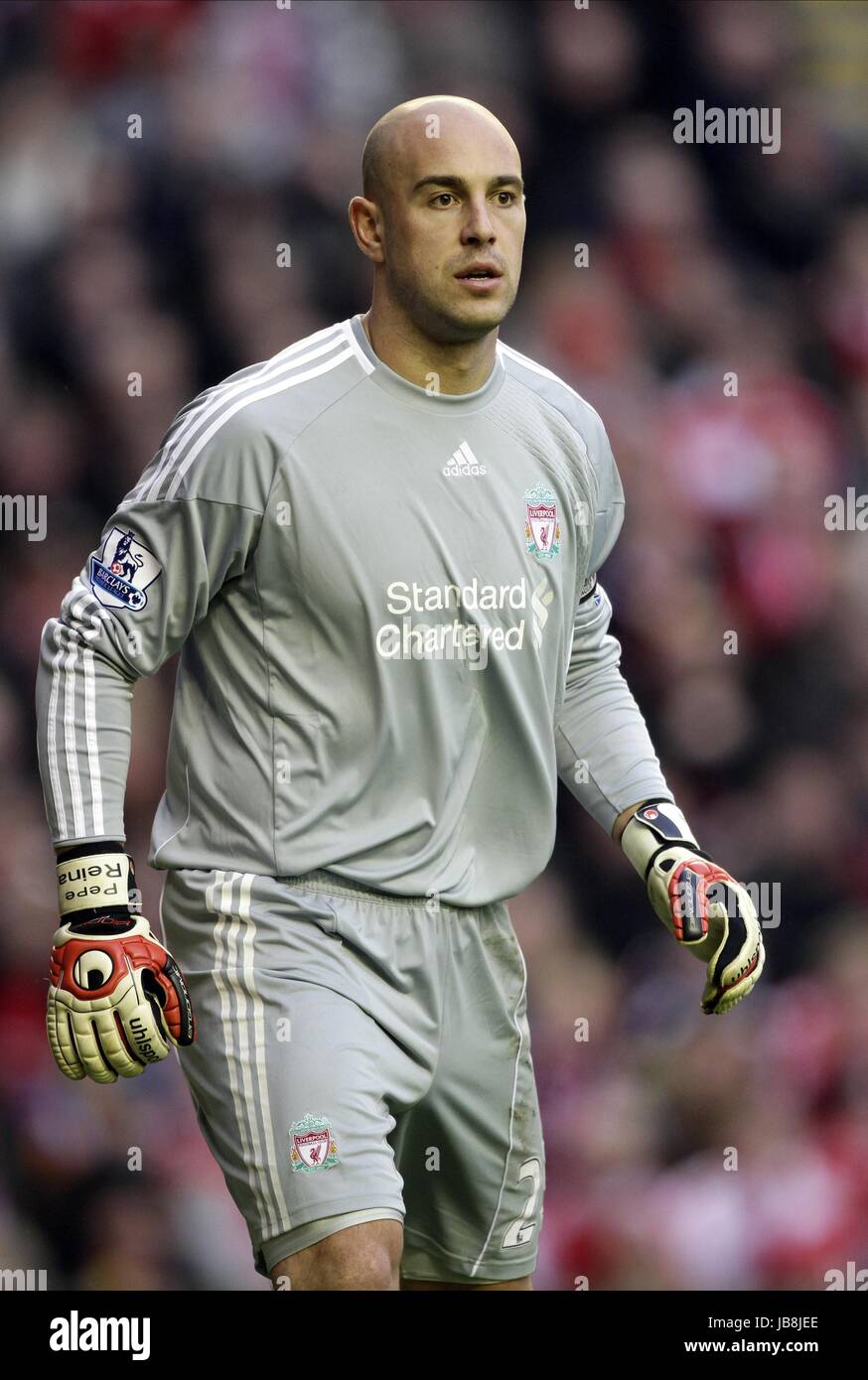 PEPE REINA LIVERPOOL FC LIVERPOOL FC ANFIELD LIVERPOOL ENGLAND 16 ...