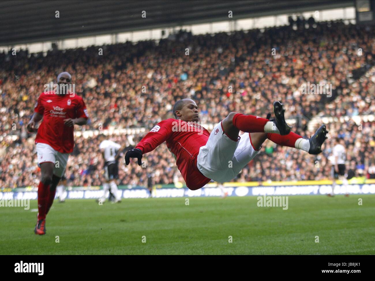 Football celebrating robert earnshaw hi-res stock photography and ...